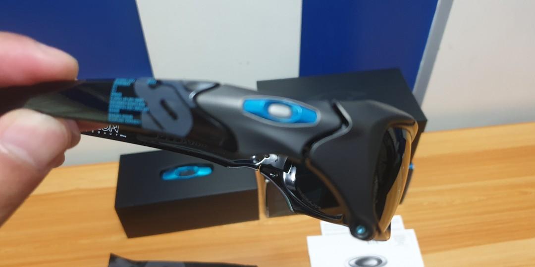 Oakley Pit Boss Tron Edition, Men's Fashion, Watches & Accessories ...