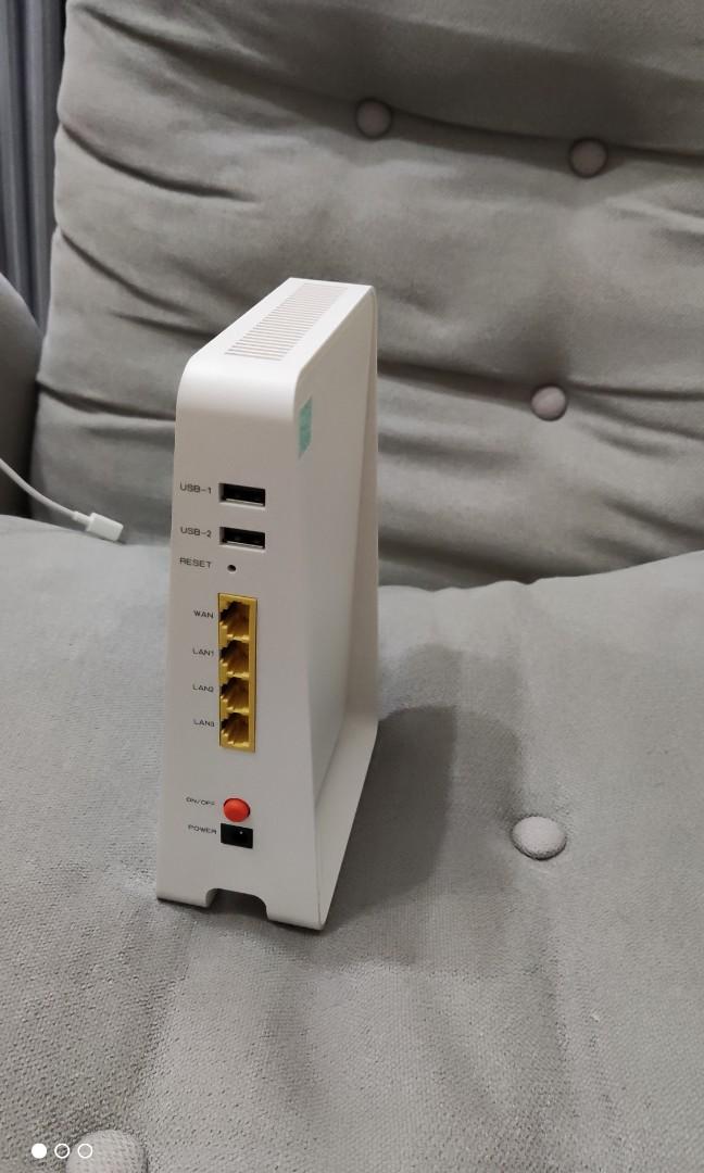 One gateway smart router, 電腦＆科技, 電腦周邊及配件, Wifi及上網相關產品 - Carousell