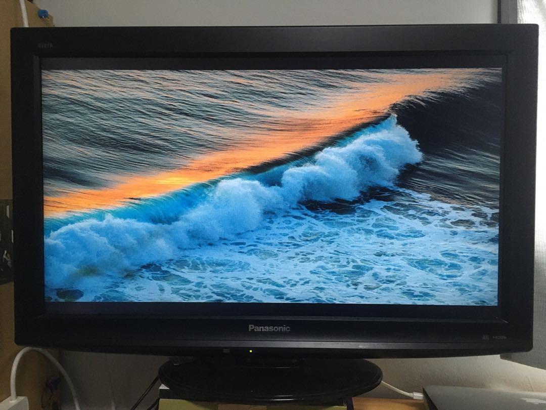 Panasonic Viera LCD TV 32”, Home Appliances, TVs & Entertainment ...