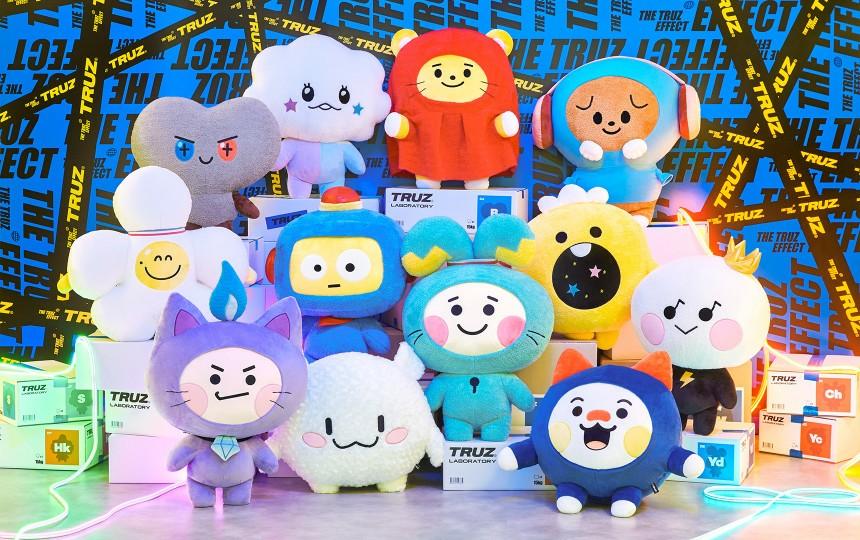 [RESERVATION] TREASURE TRUZ STANDING DOLL MEDIUM/JUMBO LINEFRIENDS OFFICIAL PREORDER, Hobbies ...