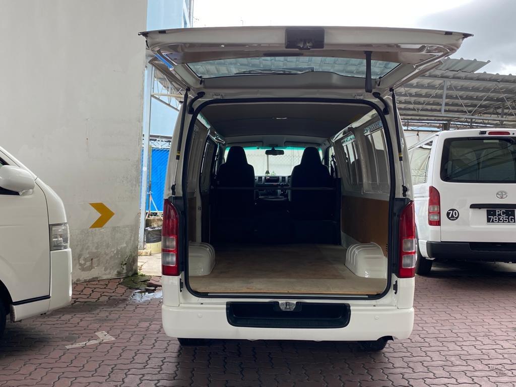 Toyota Hiace 3.0 Standard Roof DX Van (M), Cars, Used Cars on Carousell