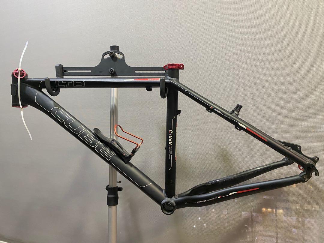 26” Cube LTD Black/Red Frame, Sports Equipment, Bicycles & Parts, Parts ...