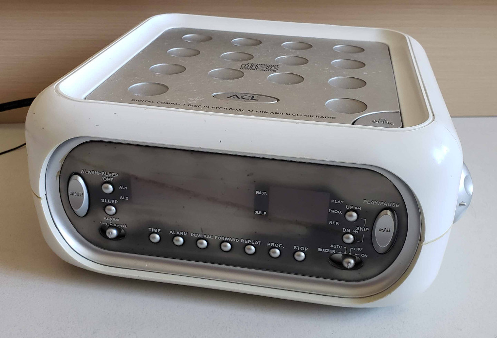 ACL CD 收音機 鬧鐘組合, 音響器材, 音樂播放裝置 MP3及CD Player - Carousell