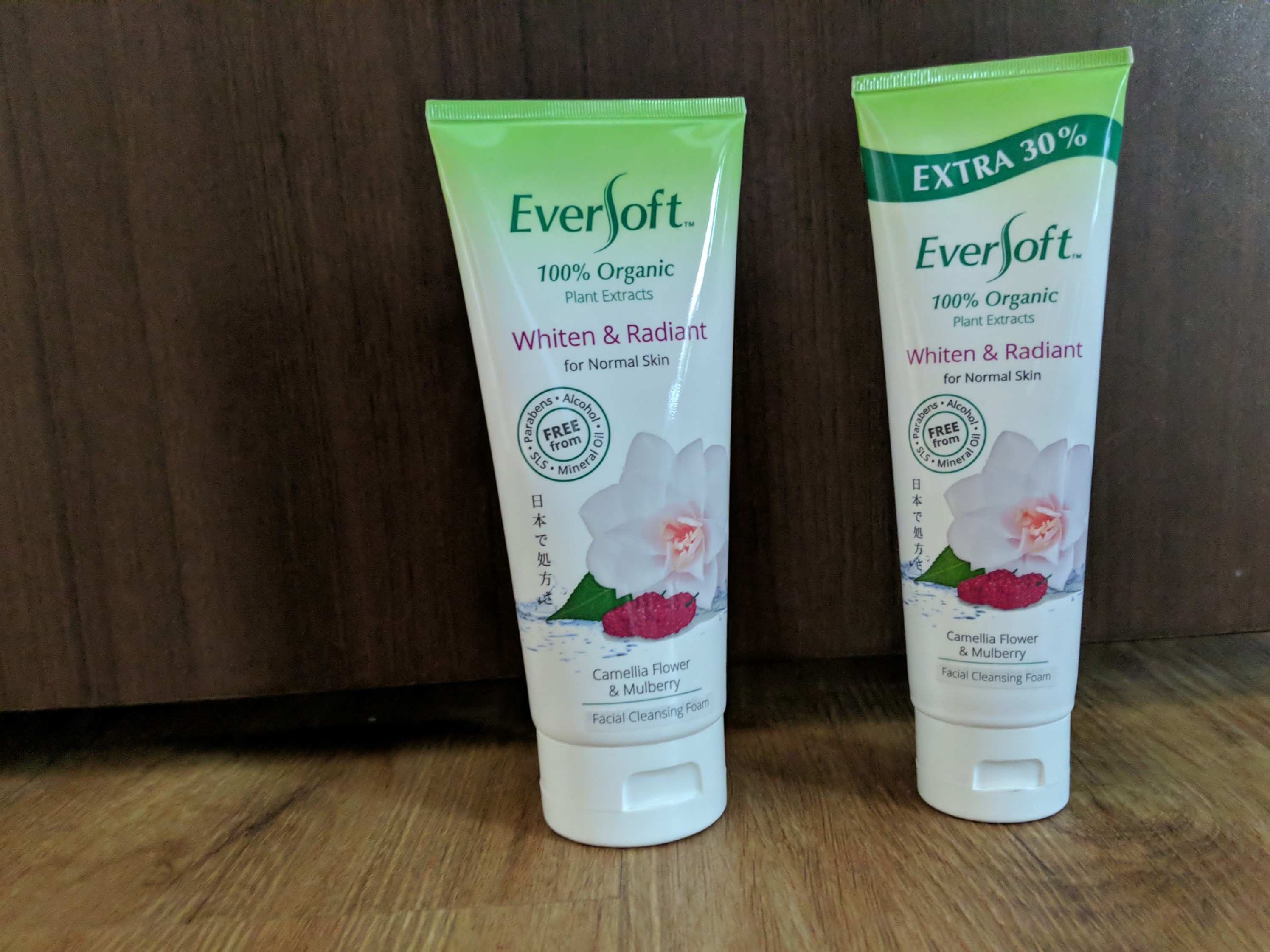Eversoft facial scrub 130/170g camellia flower & mulberry, Beauty ...