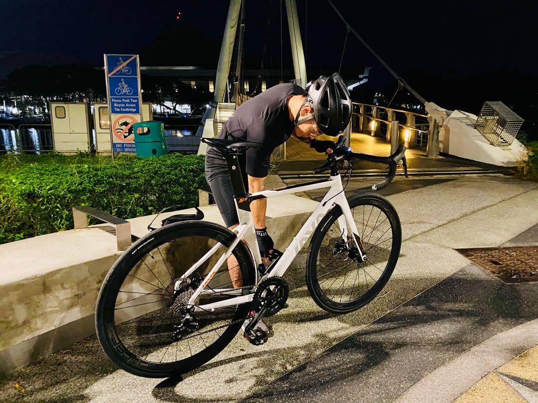 Java Siluro 3 Road Bike | Shimano Sora R3000 Groupset | Carbon Fork ...