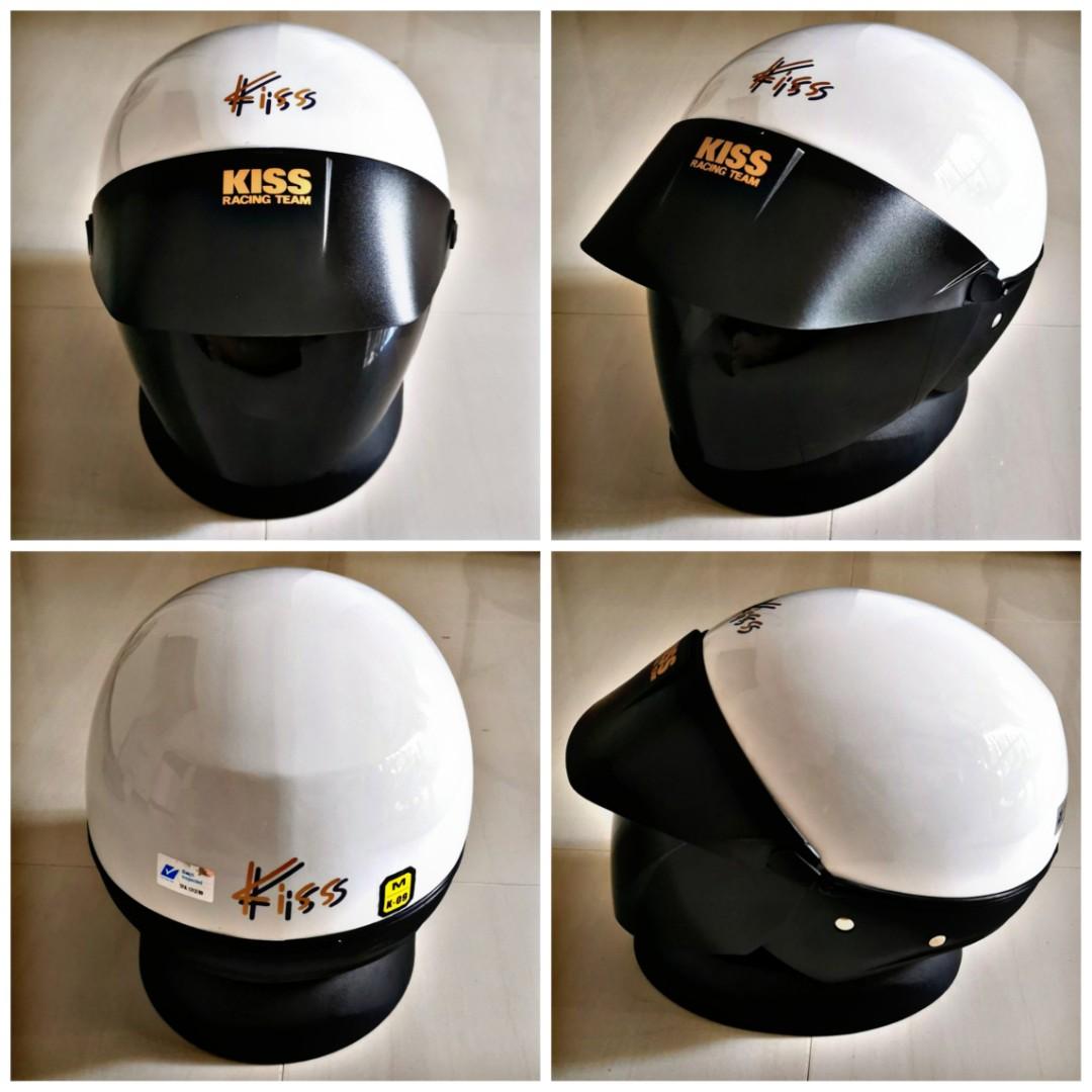Kiss Helmet, Motorcycles, Motorcycle Accessories on Carousell