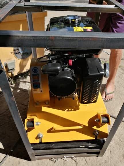 PLATE SOIL COMPACTOR ORIGINAL ROBIN SUBARU ENGINE, Commercial ...