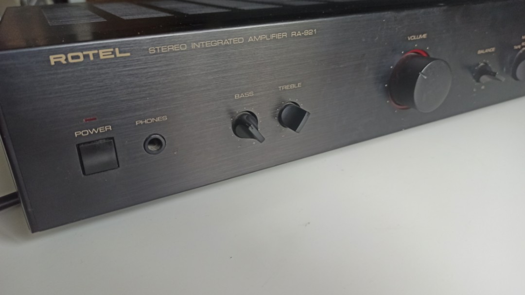 Rotel Stereo Integrated Amplifier RA-921, Audio, Other Audio Equipment ...