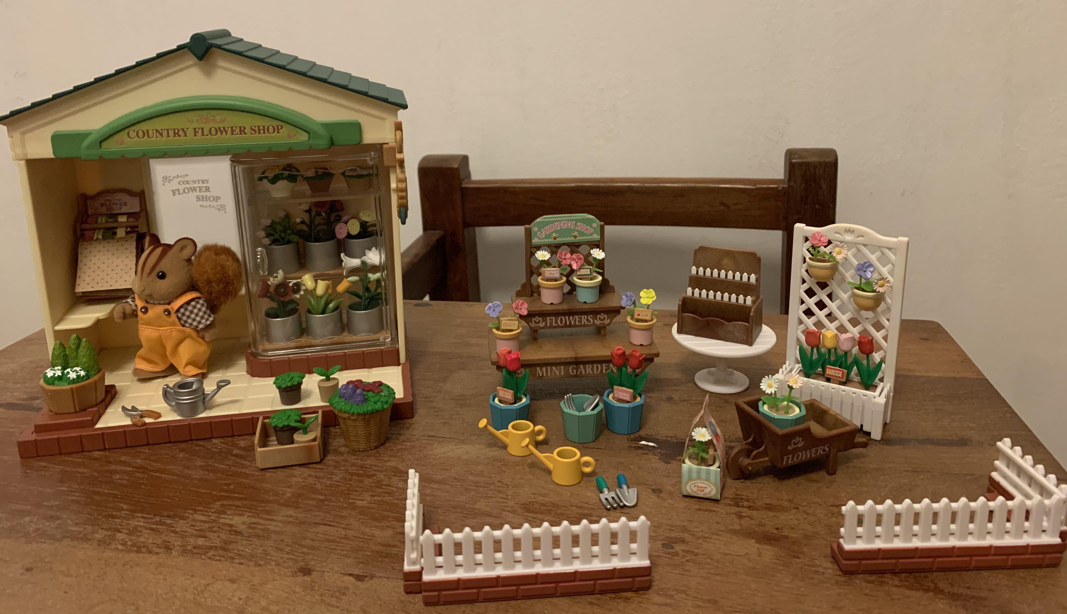 Sylvanian Families - Country Flower Shop & Garden, Furniture & Home ...