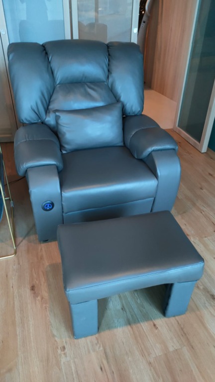 Used Foot Reflex Chair, Furniture & Home Living, Furniture, Chairs on ...