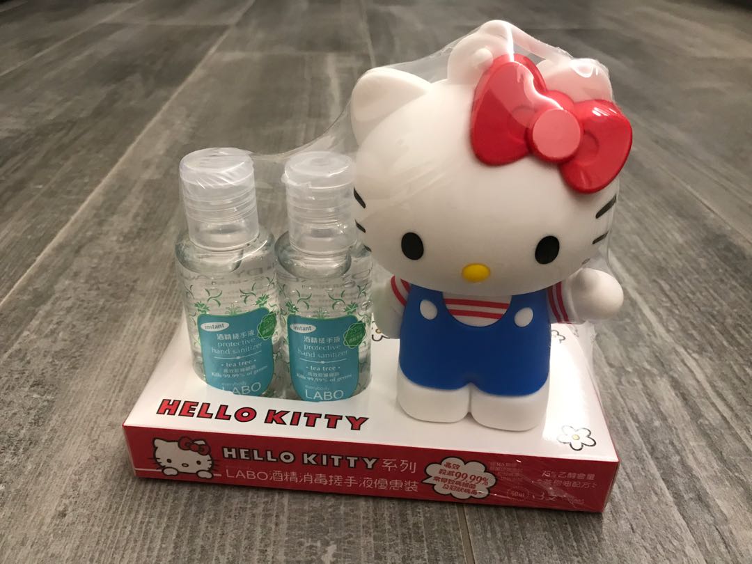 711 Hello Kitty 酒精搓手液。, 其他, 其他 - Carousell