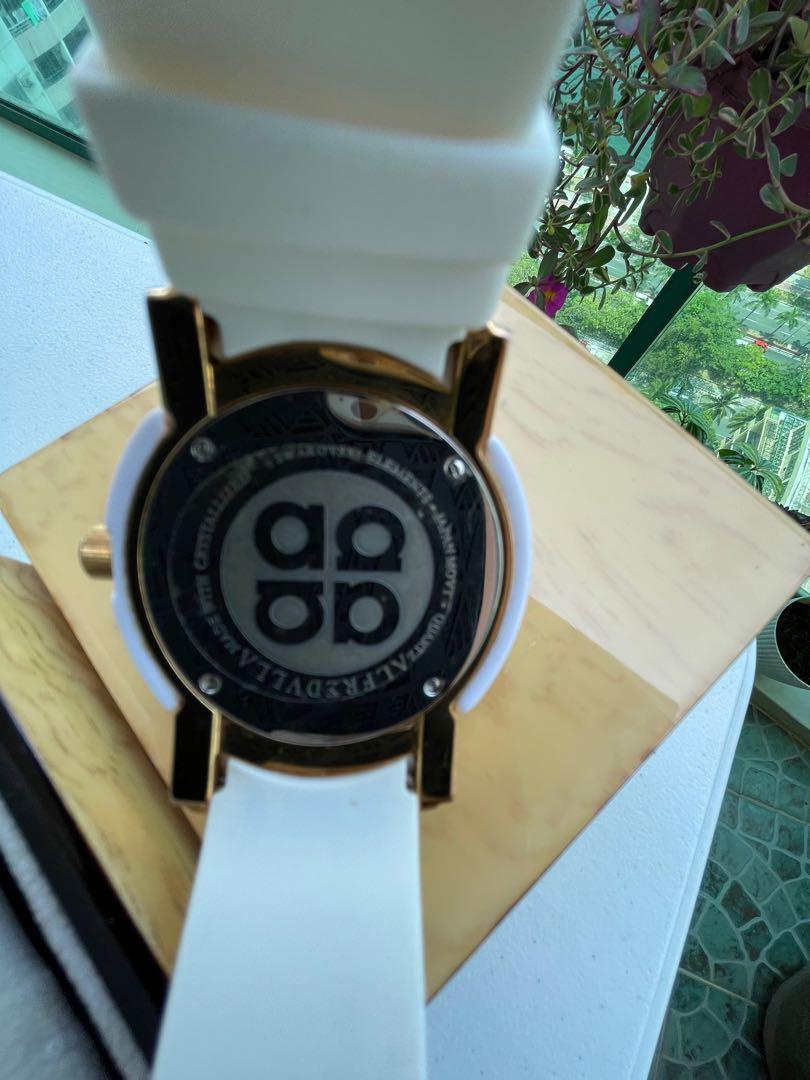 Alfredulla Watch, Women's Fashion, Watches & Accessories, Watches on ...