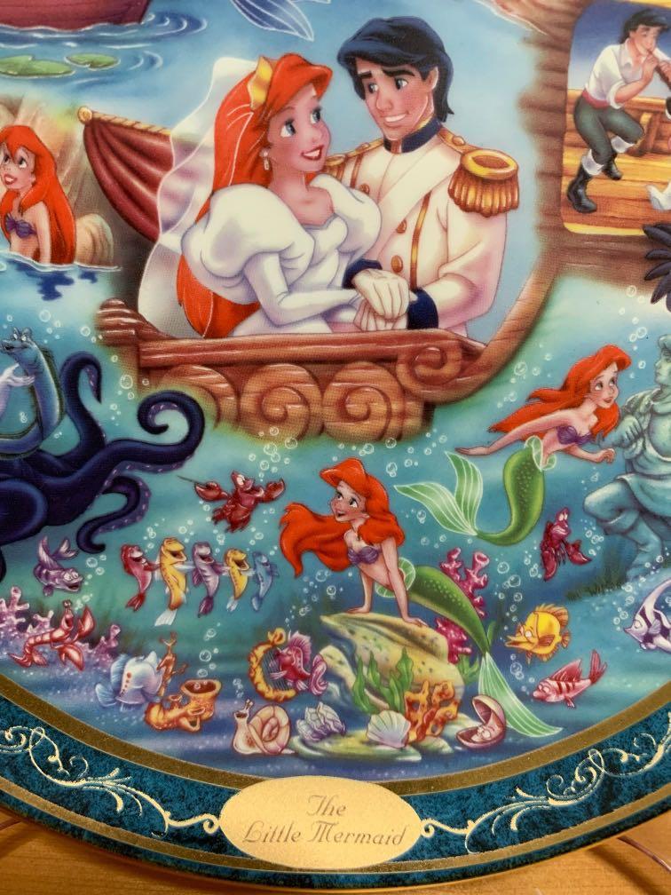 DISNEY “Ever After” Bradford Exchange Vintage Collectibles Display ...