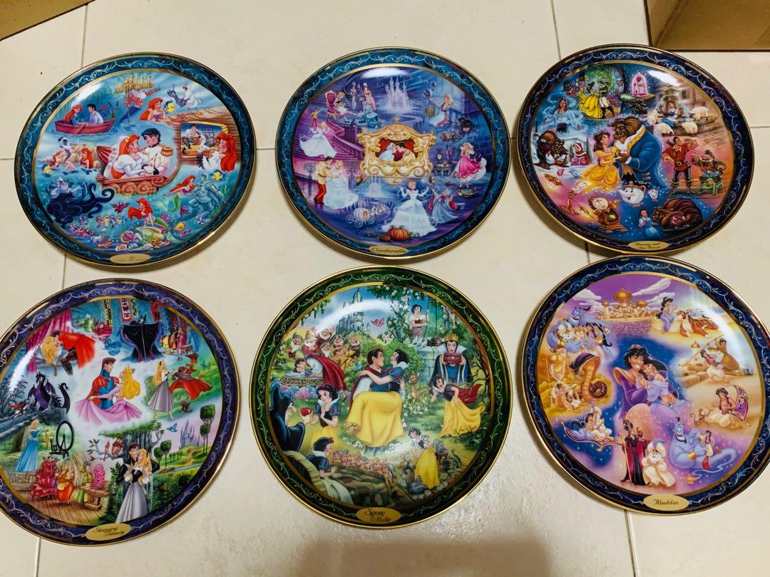 DISNEY “Ever After” Bradford Exchange Vintage Collectibles Display ...