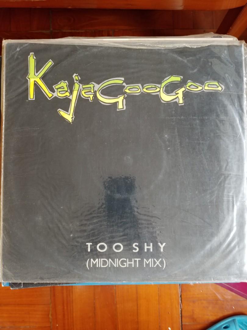 LP KAJAGOOGOO TOO SHY 12" SINGLE, 興趣及遊戲, 收藏品及紀念品, 明星周邊 - Carousell