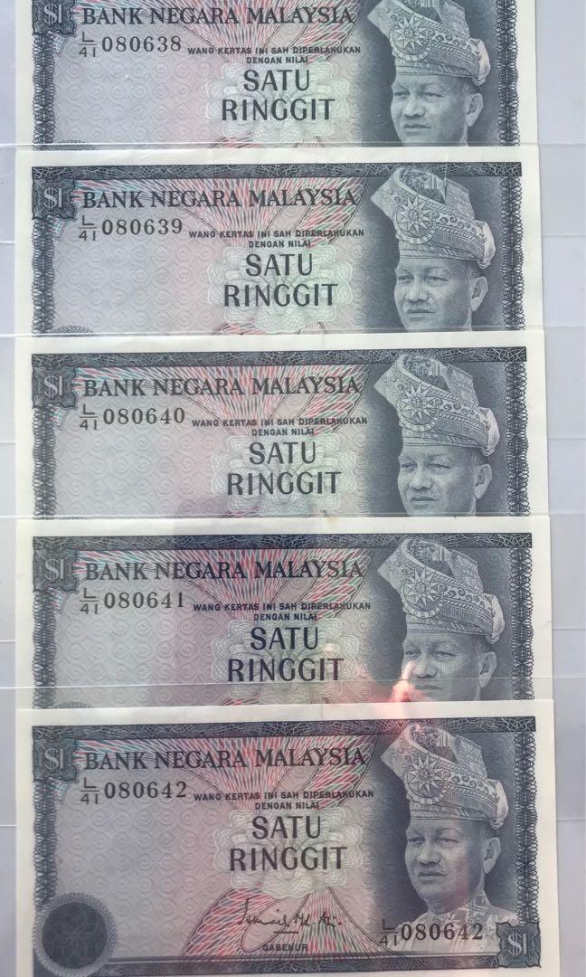 Malaysia Satu Ringgit $1 Banknotes 5 consecutive numbers. UNC ND 1976 ...
