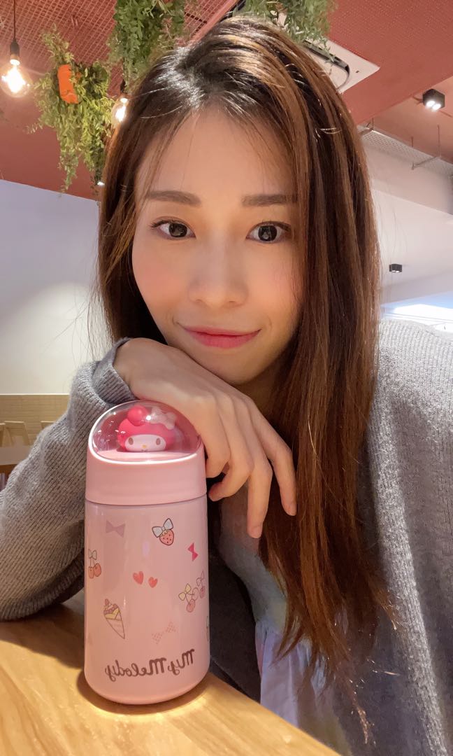 MINISO SANRIO THERMAL FLASK SUS304, Everything Else on Carousell