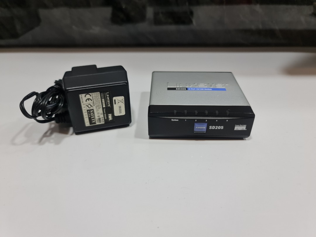 Linksys 5 port network switch, Computers & Tech, Parts & Accessories ...