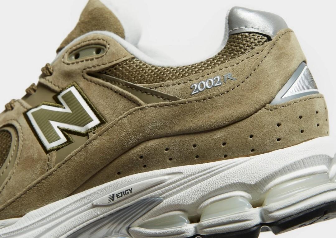 New Balance 2002R 【代購】歐洲限定, 男裝, 鞋, 西裝鞋 - Carousell