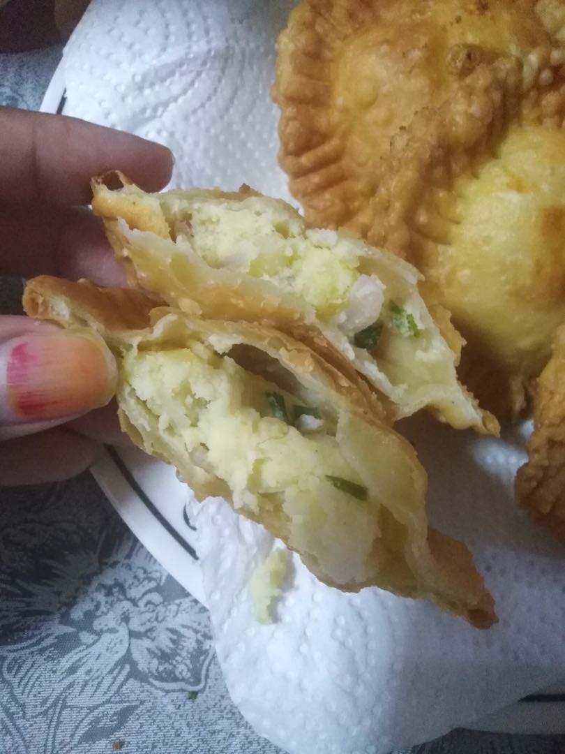 Roti boyan, Food & Drinks, Local Eats on Carousell