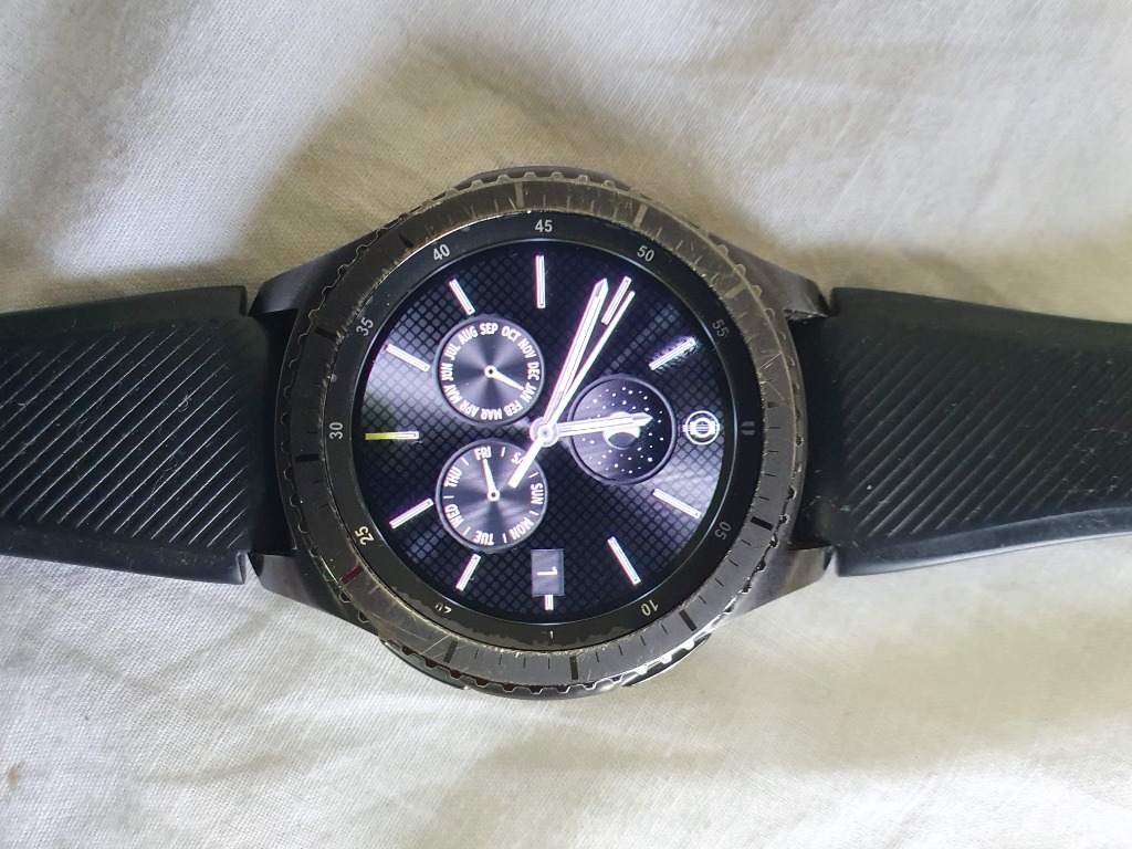 Samsung Smart watch S3 frontier, Mobile Phones & Gadgets, Wearables ...