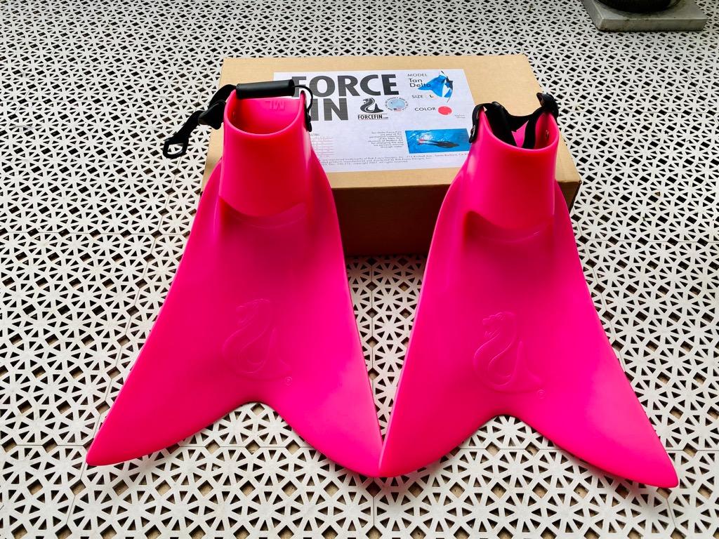 Force Fins - Hot Neon Pink !!! Scuba Diving Fins, Sports Equipment ...