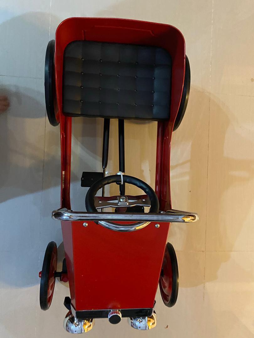 Great Gizmos Red Classic Pedal Car, Hobbies & Toys, Toys & Games on ...