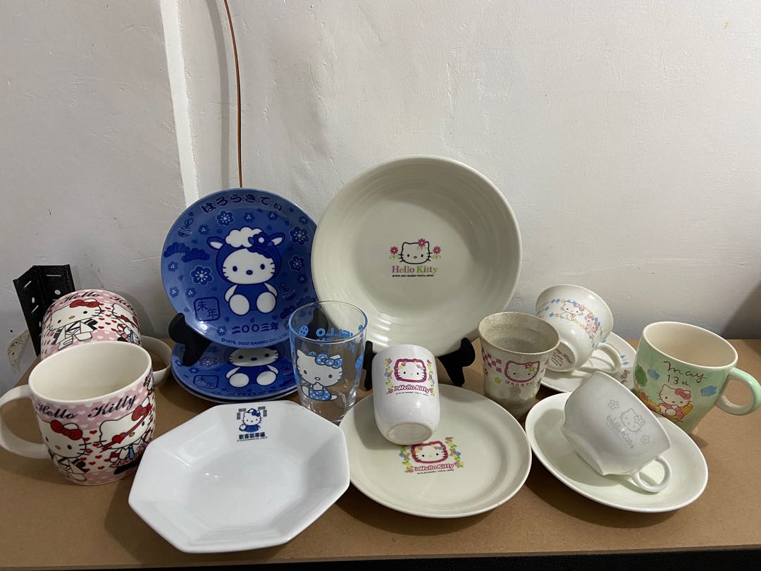 Hello Kitty Ceramic bundle, Furniture & Home Living, Kitchenware ...