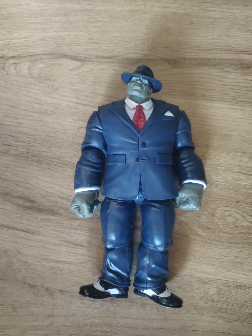 Marvel Legends Joe Fixit BAF, Hobbies & Toys, Toys & Games on Carousell