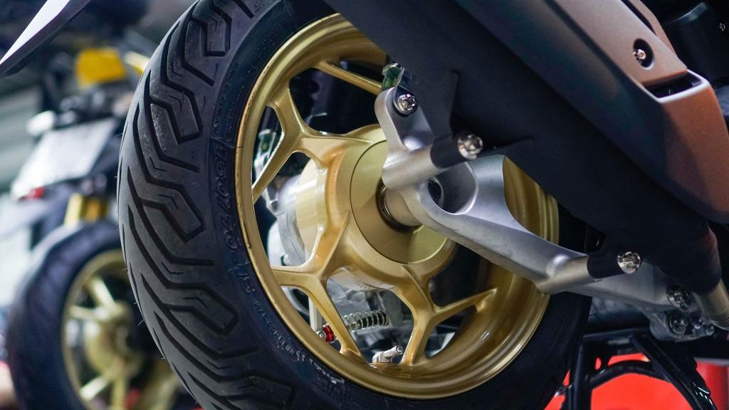 Moto Lassy Singapore Honda PCX 160 2021 Version 1 Premium Sport Rims ...