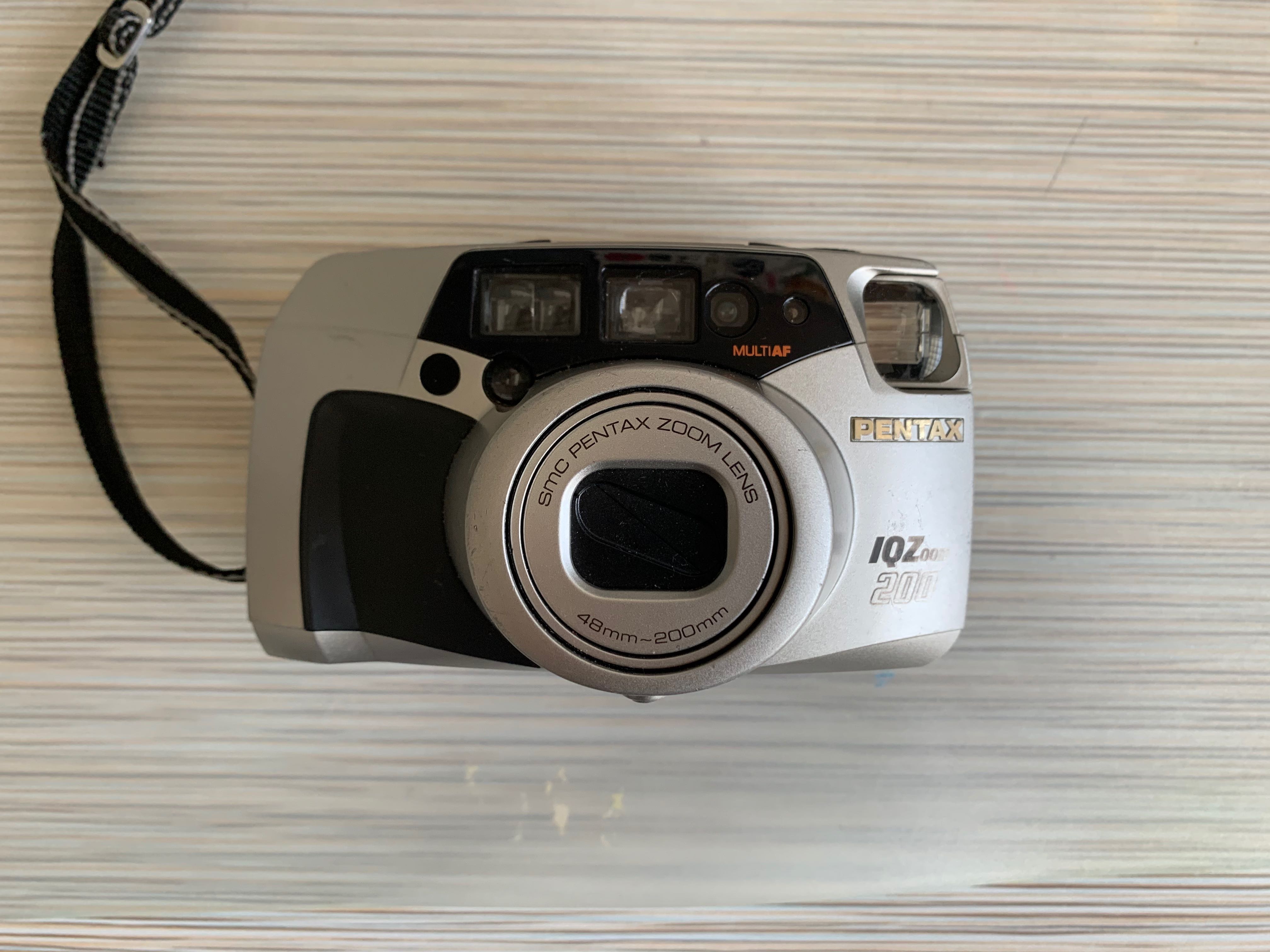 Pentax IQZoom 200 35mm film camera, Photography, Cameras on Carousell