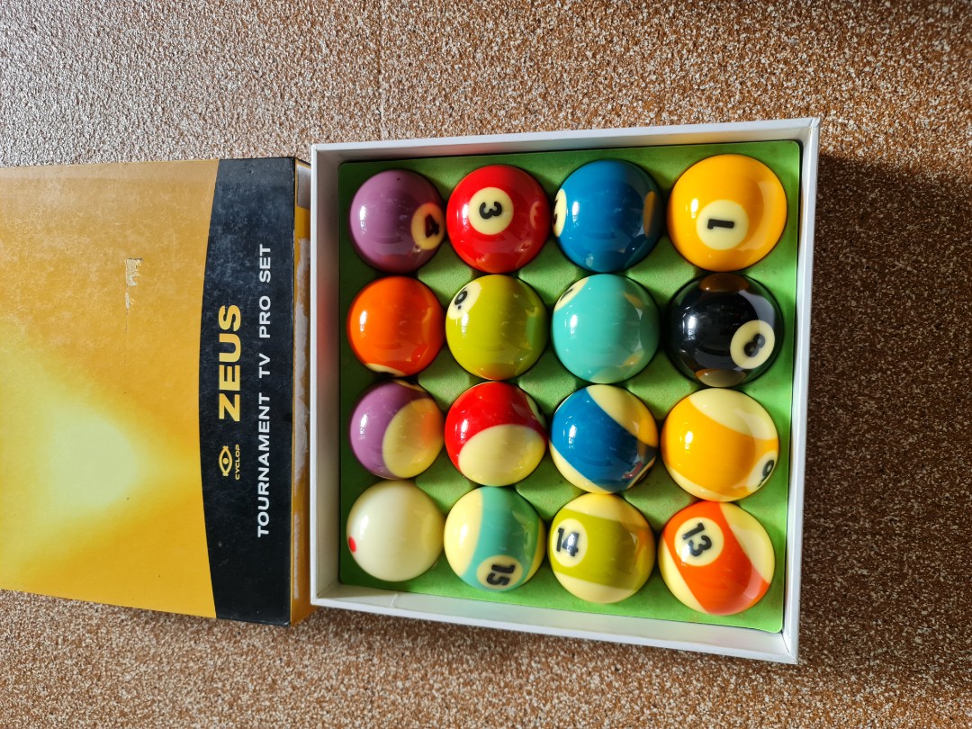 POOL CUE BALLS SET, Sports Equipment, Sports & Games, Billiards ...