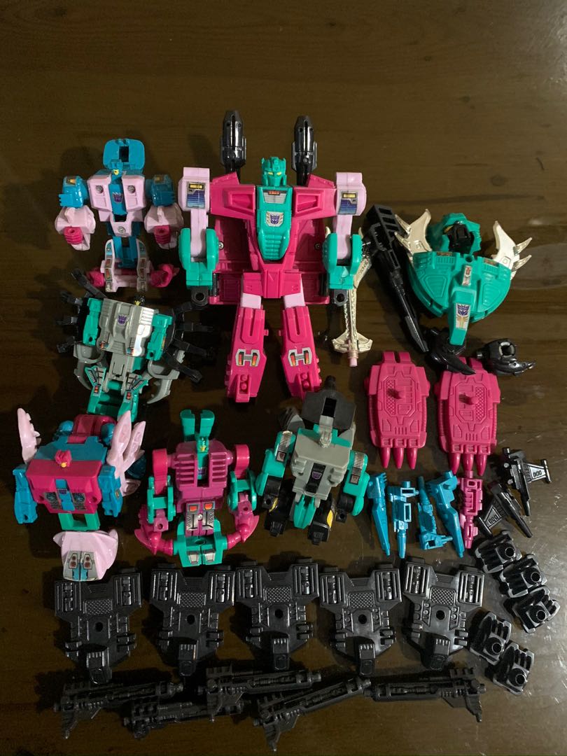 Transformers G1 Reissue Piranacon, Hobbies & Toys, Toys & Games on ...