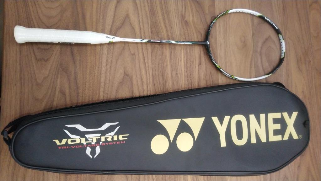 全新 YONEX VOLTRIC Z FORCE (1代) 羽毛球拍 (brand new badminton racquet made in ...