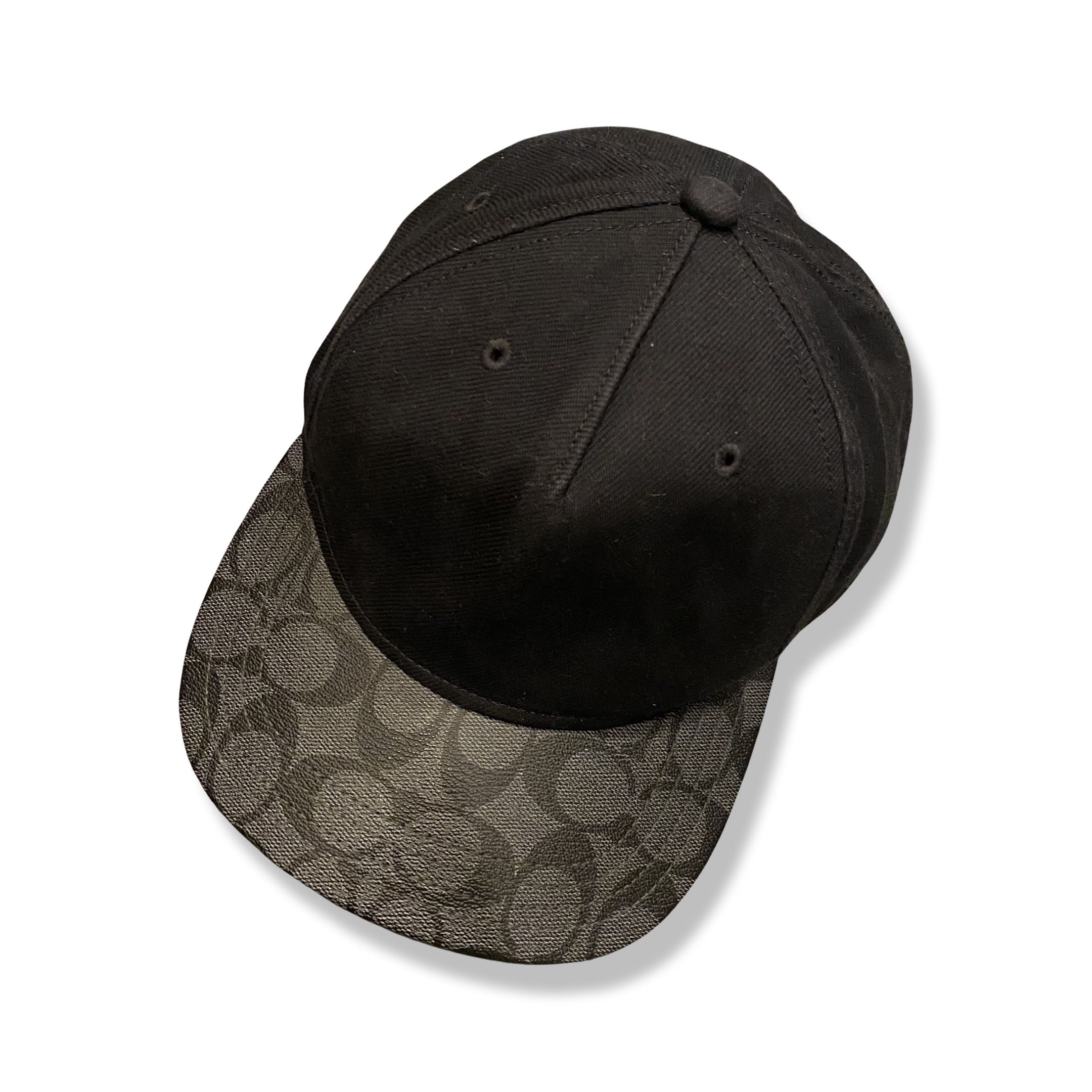 COACH Flat Brim Signature Cap, Men's Fashion, Watches & Accessories ...