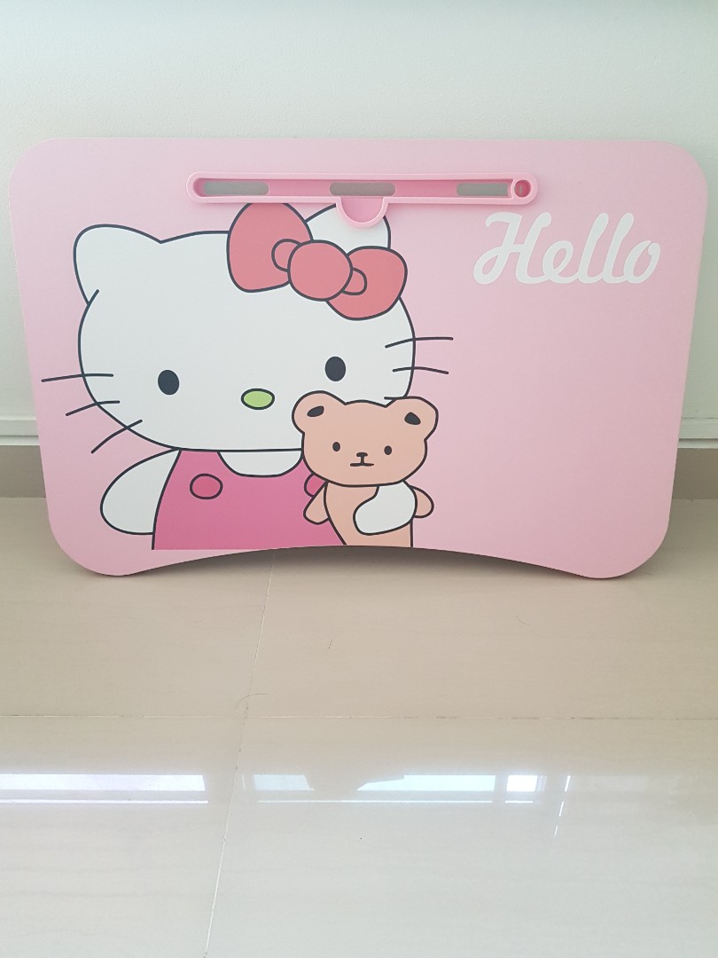 Hello Kitty foldable table, Everything Else on Carousell
