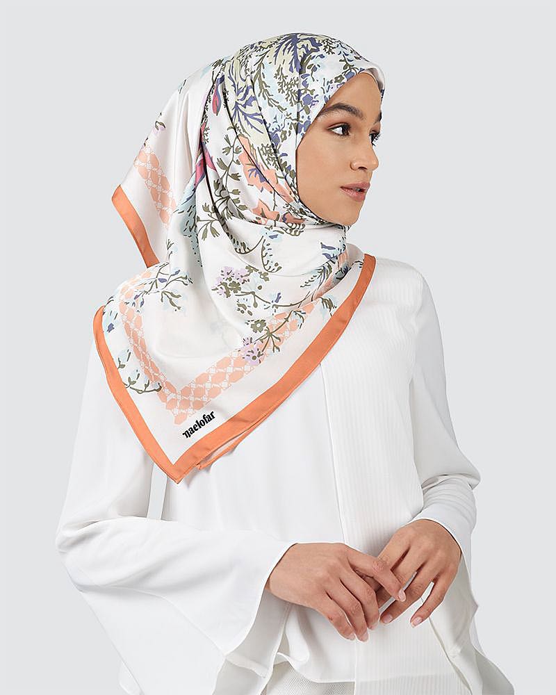 Original Naelofar Square Lorea Dusty Coral Orange, Women's Fashion ...