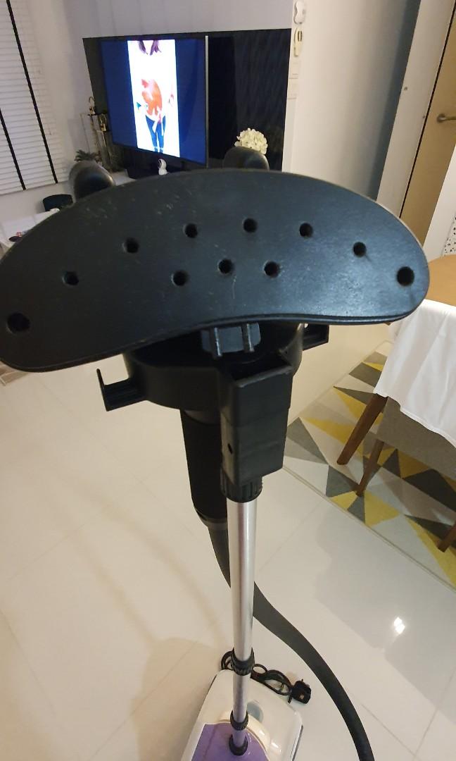 Steam Garment Steamer, TV & Home Appliances, Irons & Steamers on Carousell