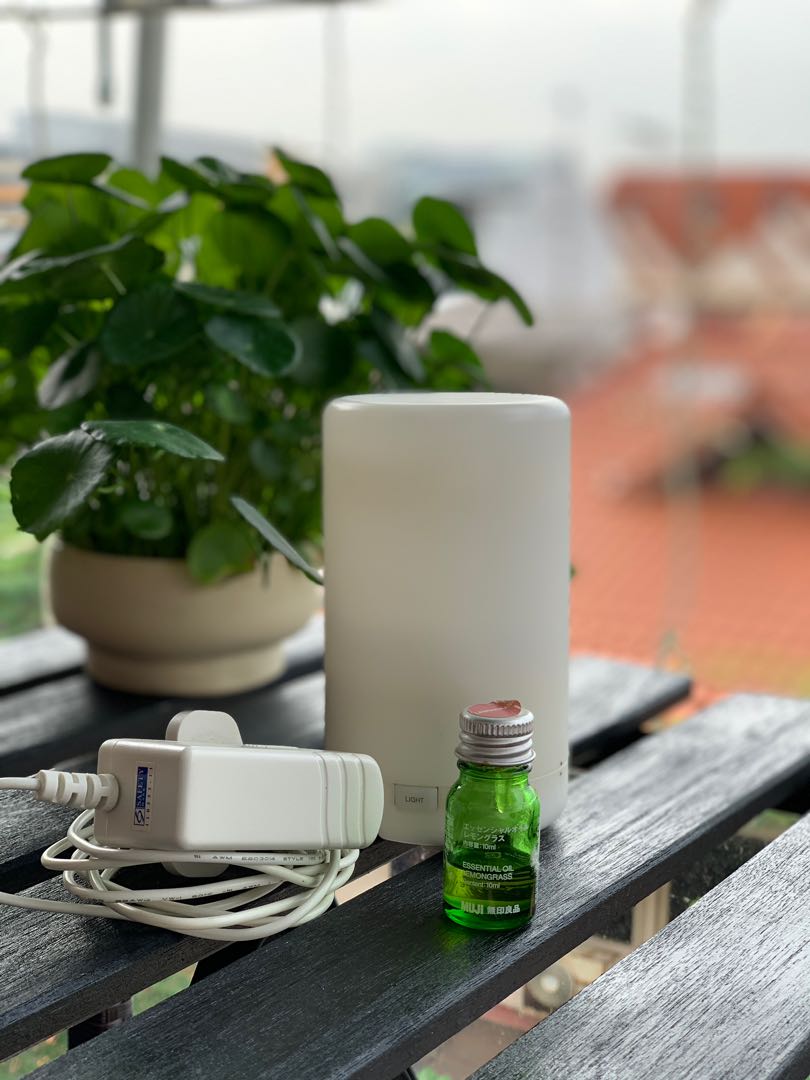 Authentic Muji Aroma Diffuser + Essential Oil Lemongrass, Furniture ...