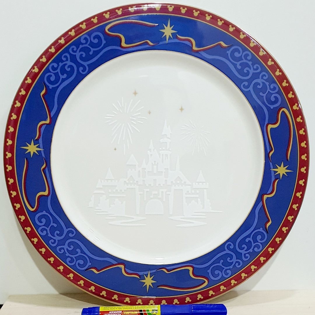 Dudson England finest vitrified Disney plate 31cm, Furniture & Home ...