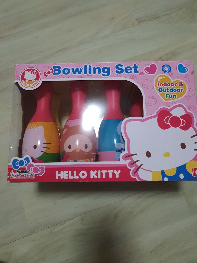 Hello Kitty bowling set, Hobbies & Toys, Toys & Games on Carousell