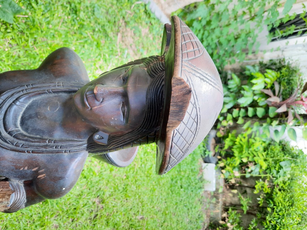 Igorot wooden statues (2 statues) AS IS, Hobbies & Toys, Memorabilia ...