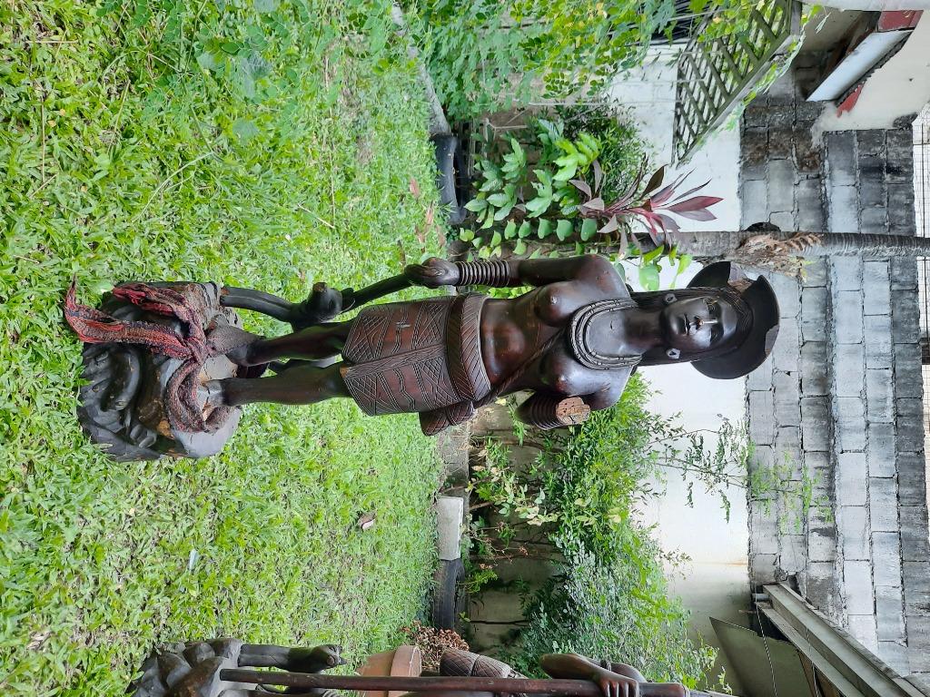 Igorot wooden statues (2 statues) AS IS, Hobbies & Toys, Memorabilia ...