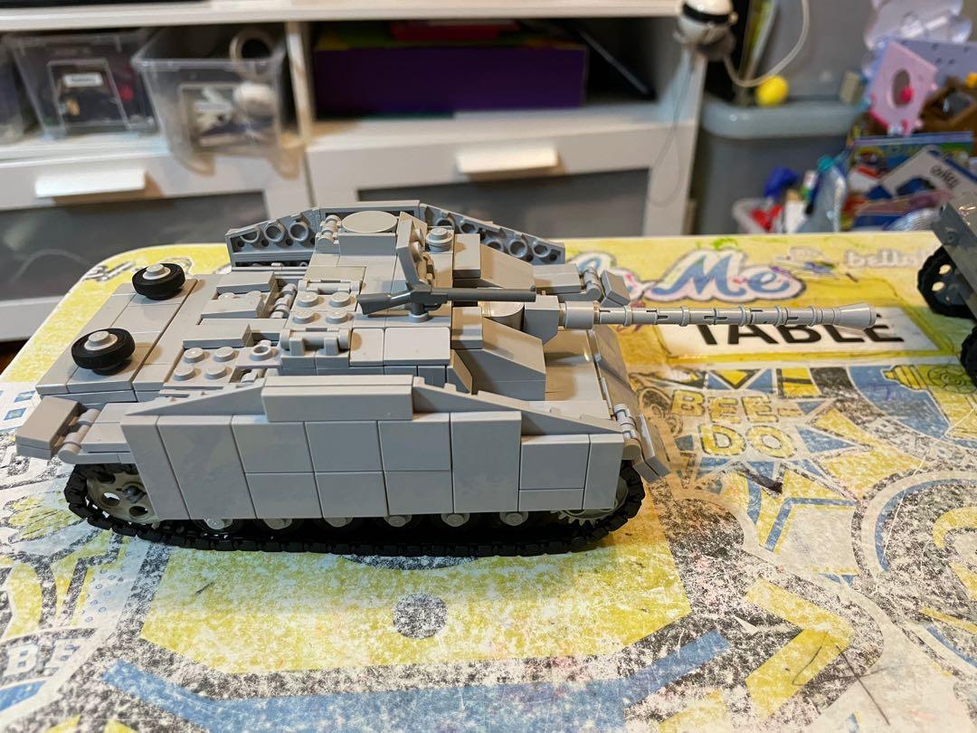 lego brickmania stug iii ausf G, 興趣及遊戲, 玩具 & 遊戲類 - Carousell