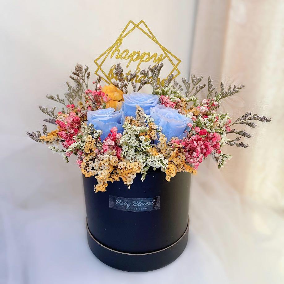 Money pulling bloom box/ Money bouquet/ Hot air balloon bloom box ...