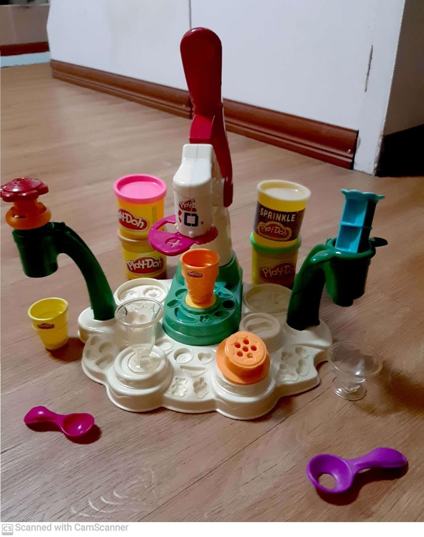 ORIGINAL Play Doh Magic Swirl Ice Cream Shoppe, Hobbies & Toys, Toys ...