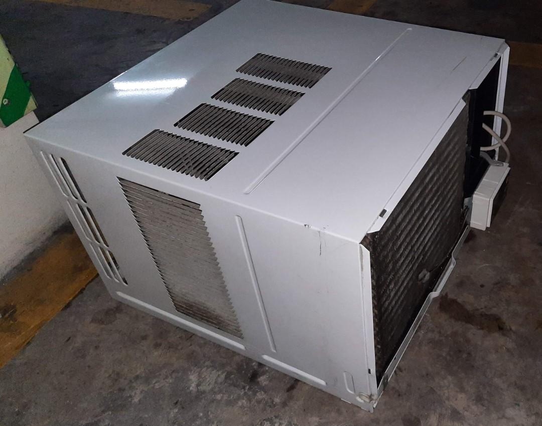 Panasonic 1Hp Window Type Air Conditioner W/Remote Control CW-XC105VPH ...