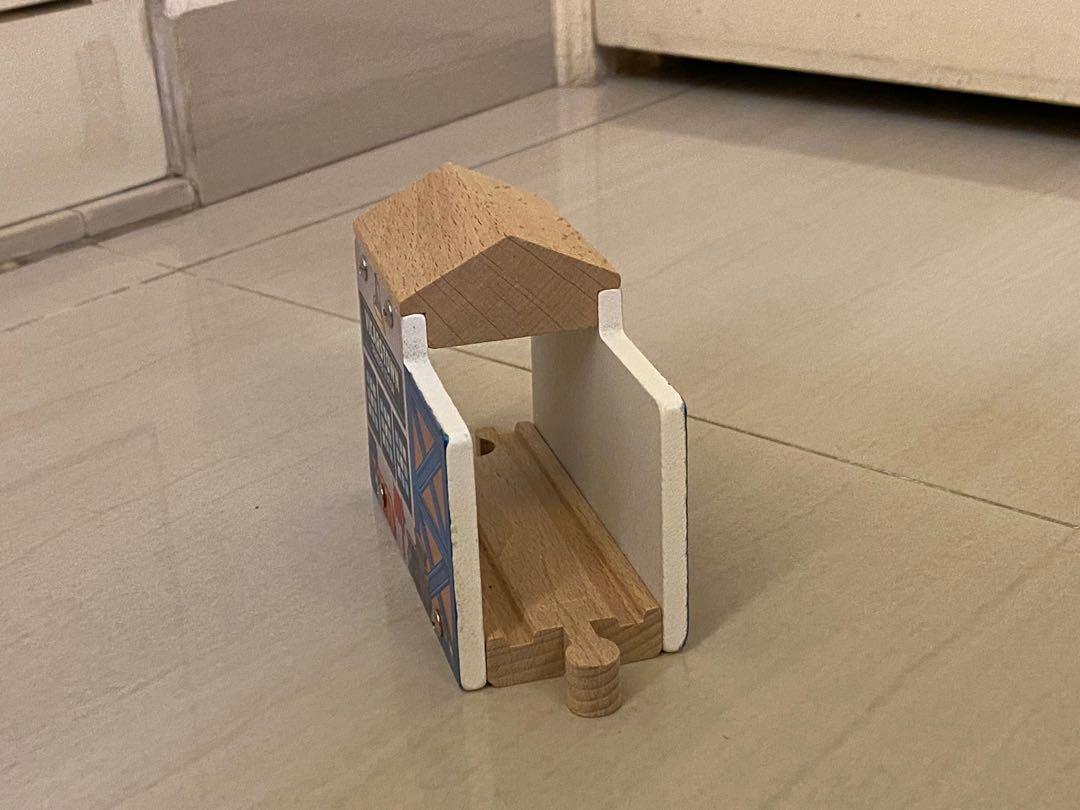 PL Wooden Train Tunnel Transfer Station, Hobbies & Toys, Toys & Games ...