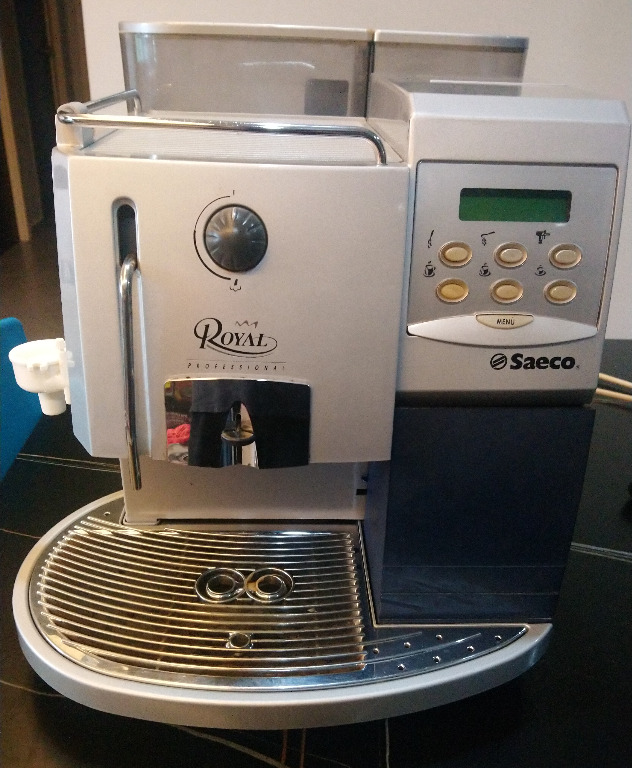 Saeco Royal Professional Fully Automatic Coffee Machine, TV & Home ...