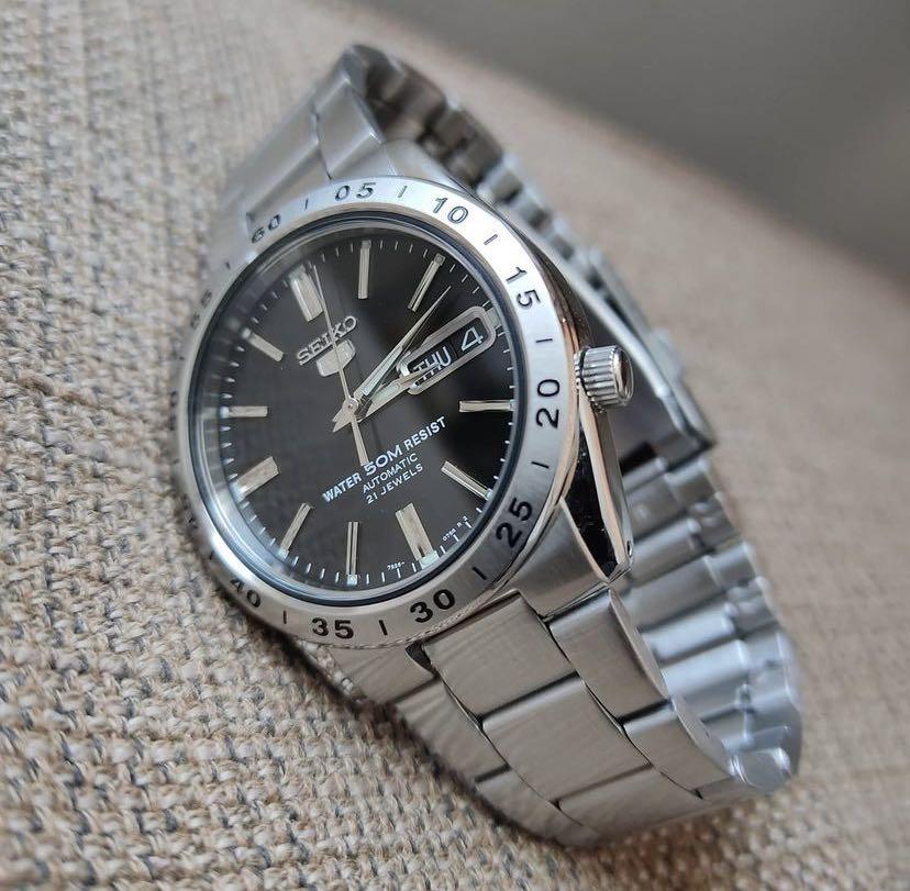 Seiko 5 SNKE01 Automatic Steel Watch Black Explorer SNKE01K1 Brand New ...